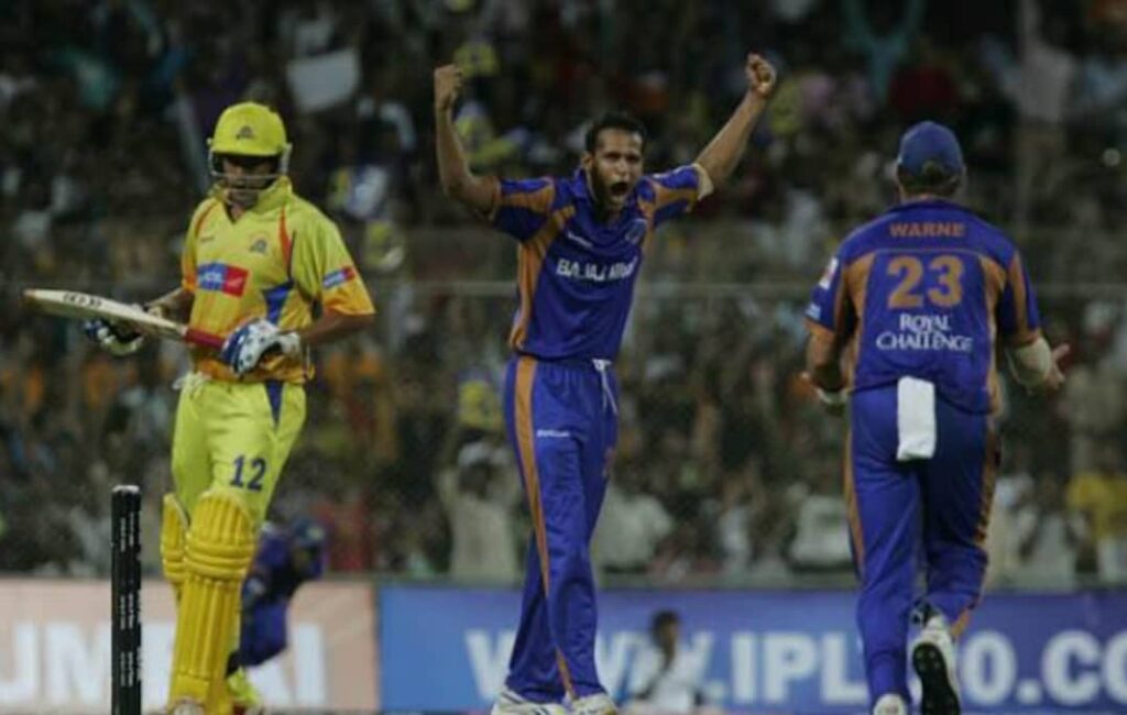 Which Captain Lifted the Diamond Studded IPL 2008 Trophy?